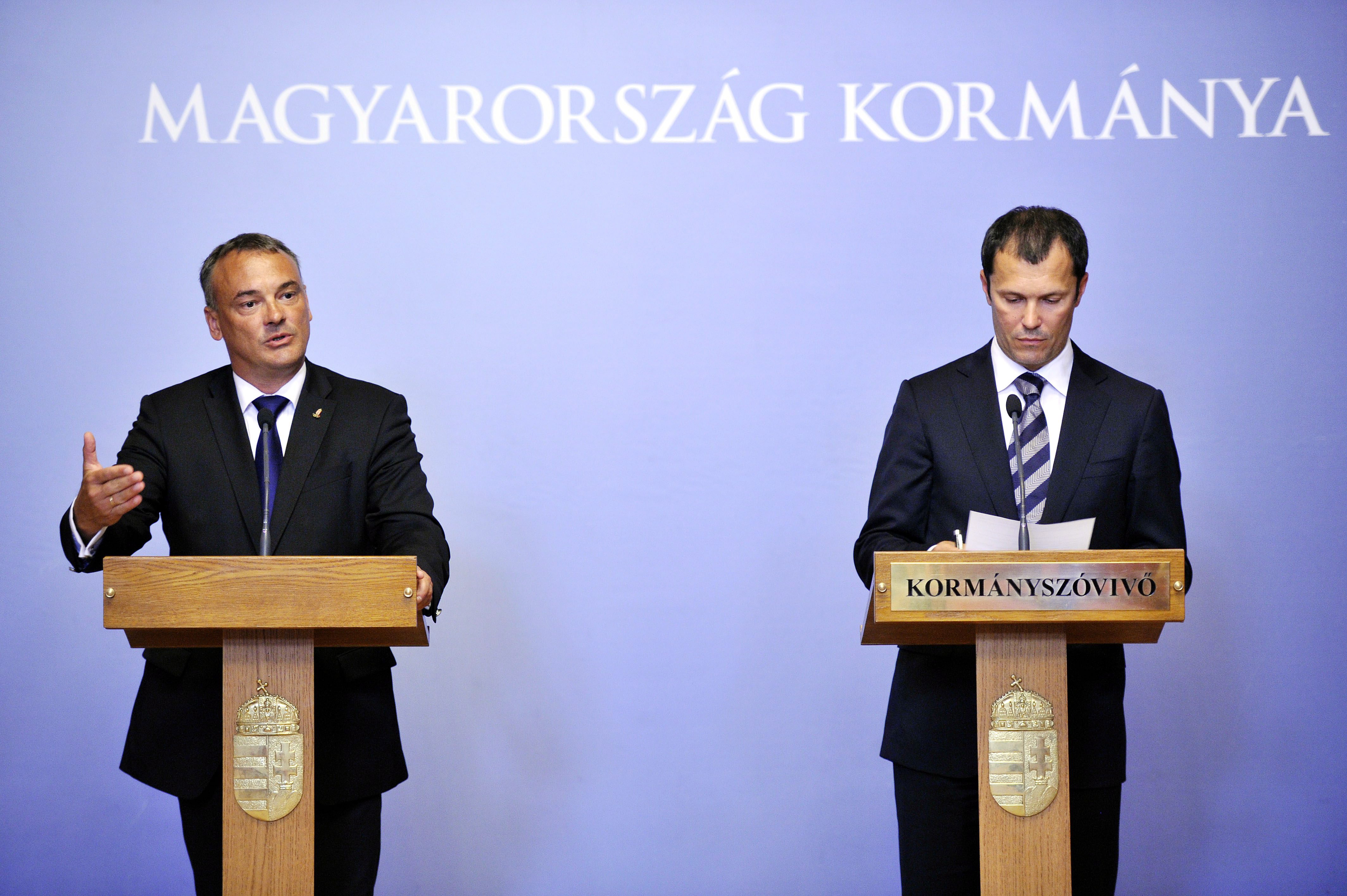 Borkai Zsolt; Giró-Szász András - Neparázz